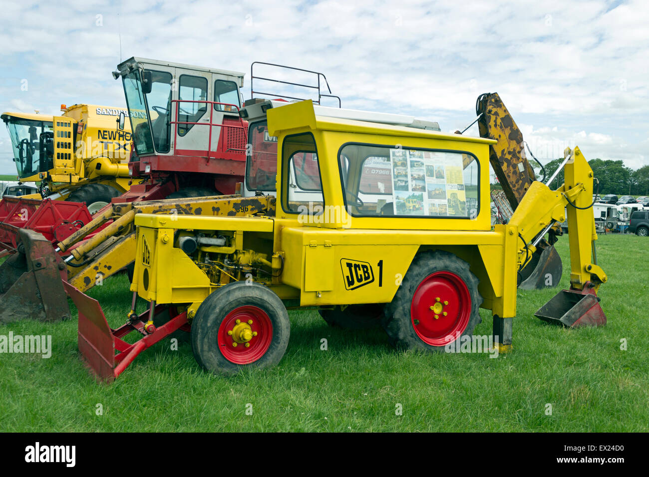 Mini Excavator Jcb Stock Photos & Mini Excavator Jcb Stock Images - Alamy