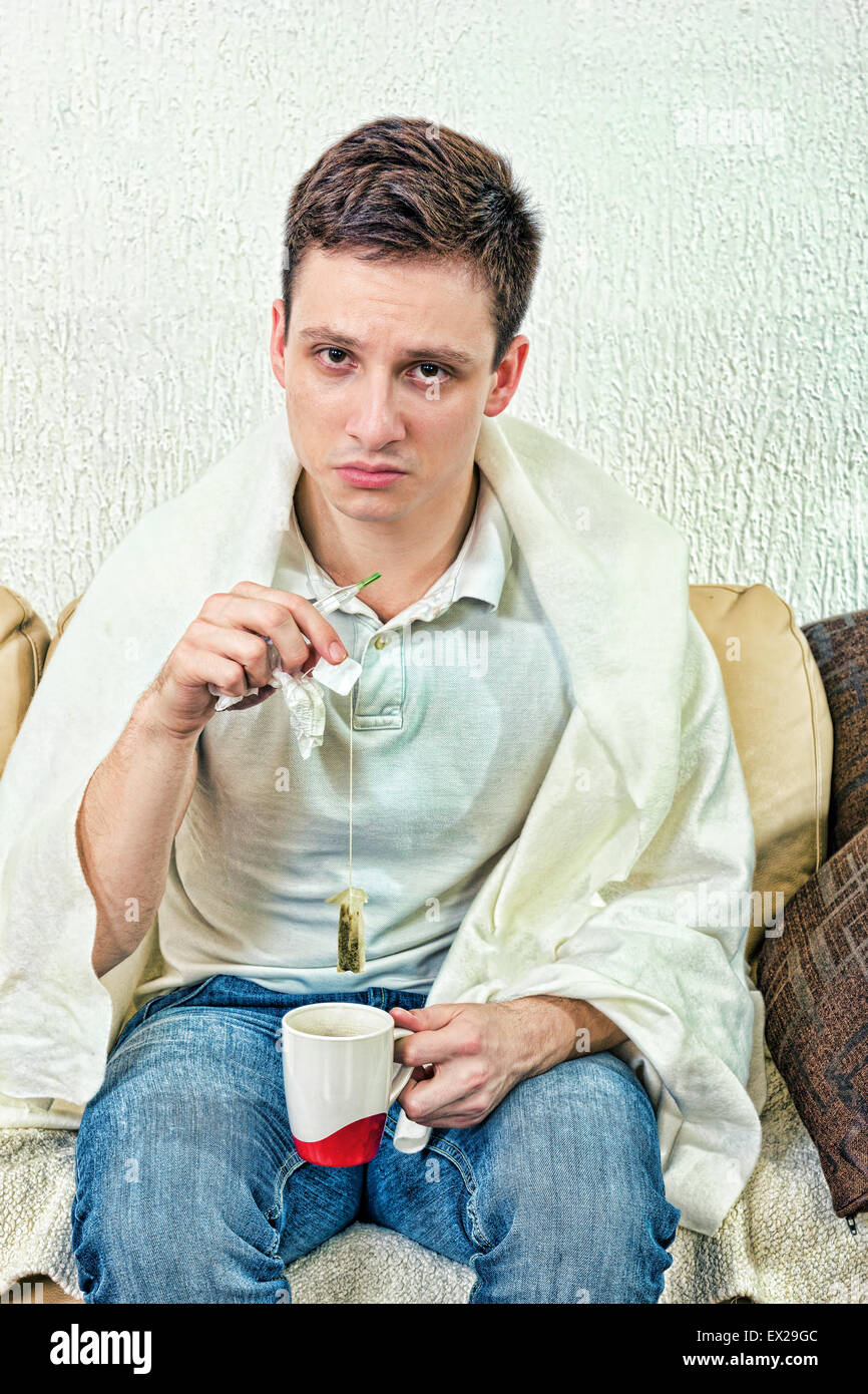 Man cold holding tissue hi-res stock photography and images - Alamy