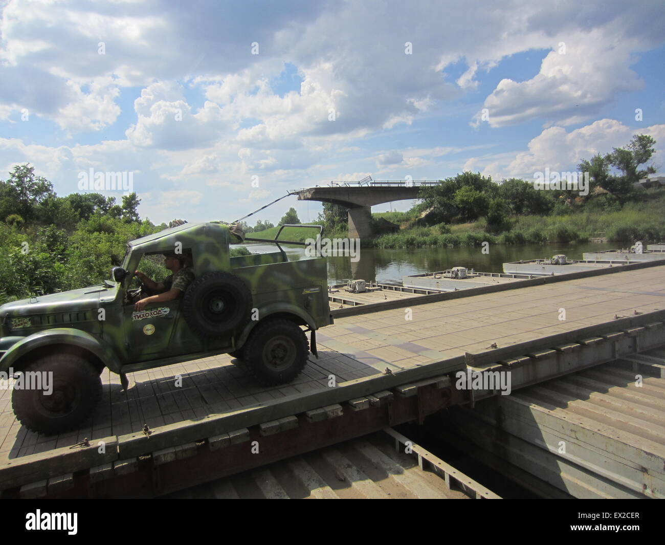 Ponton ukraine hi-res stock photography and images - Alamy