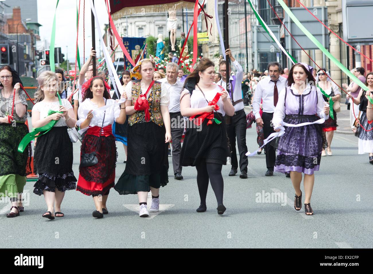Manchester italian walk city centre hi-res stock photography and images ...
