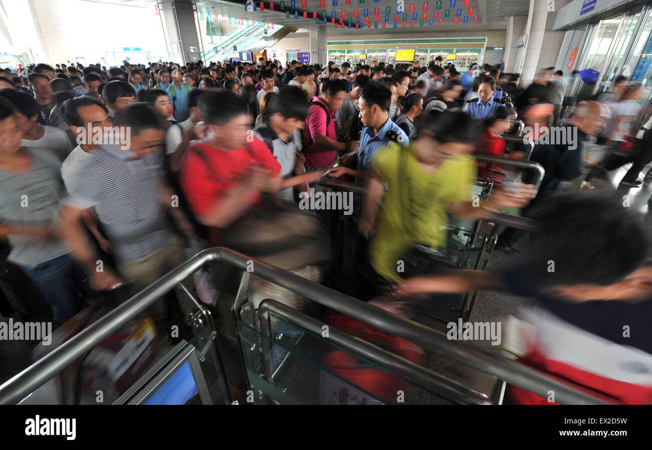 Yinchuan, China's Ningxia Hui Autonomous Region. 5th July, 2015 ...