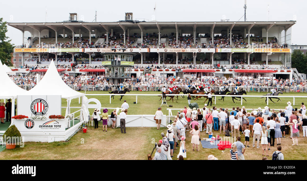 Hamburg, Germany. 05th July, 2015. The main stand of the Horner ...