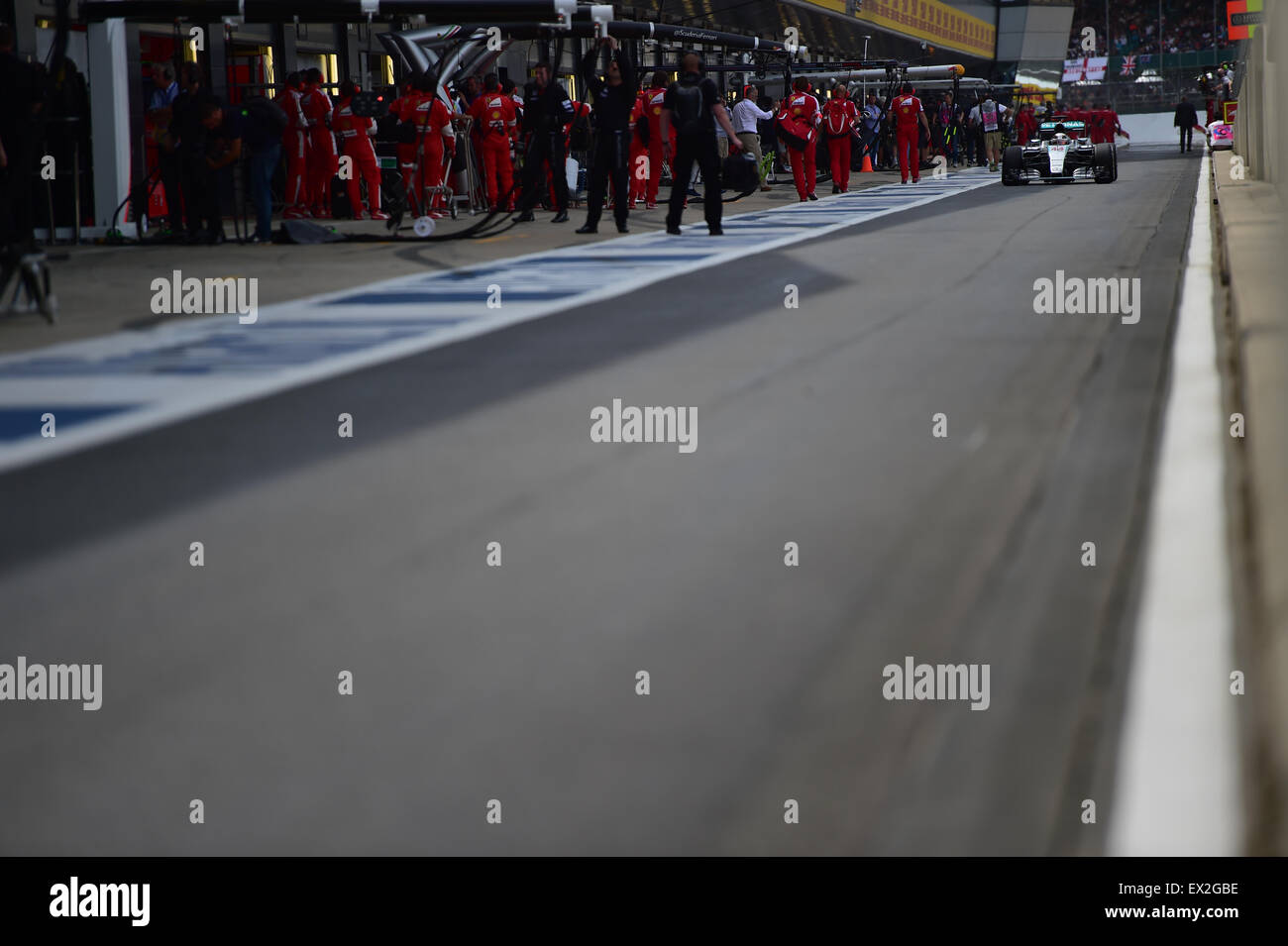 Silverstone, UK. 5th July, 2015. Lewis Hamilton (GBR) Mercedes F1 team ...