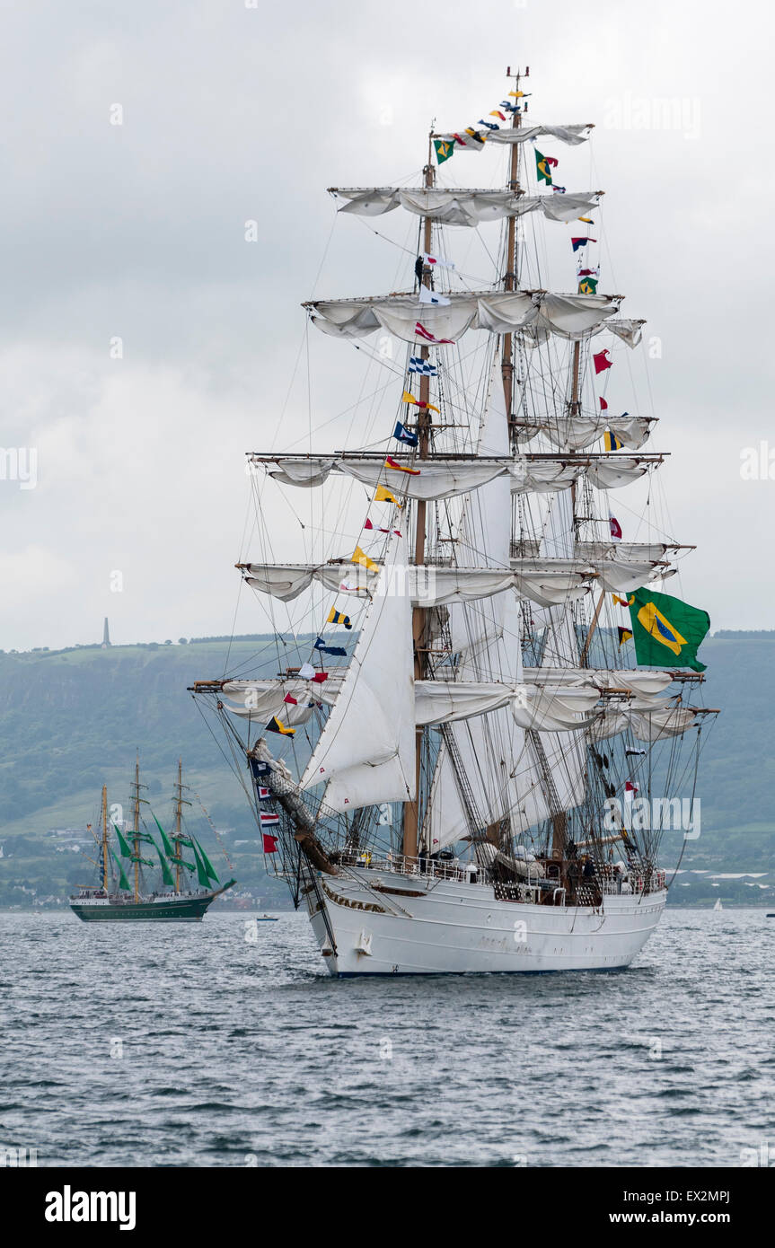 Cisne branco boat High Resolution Stock Photography and Images - Alamy