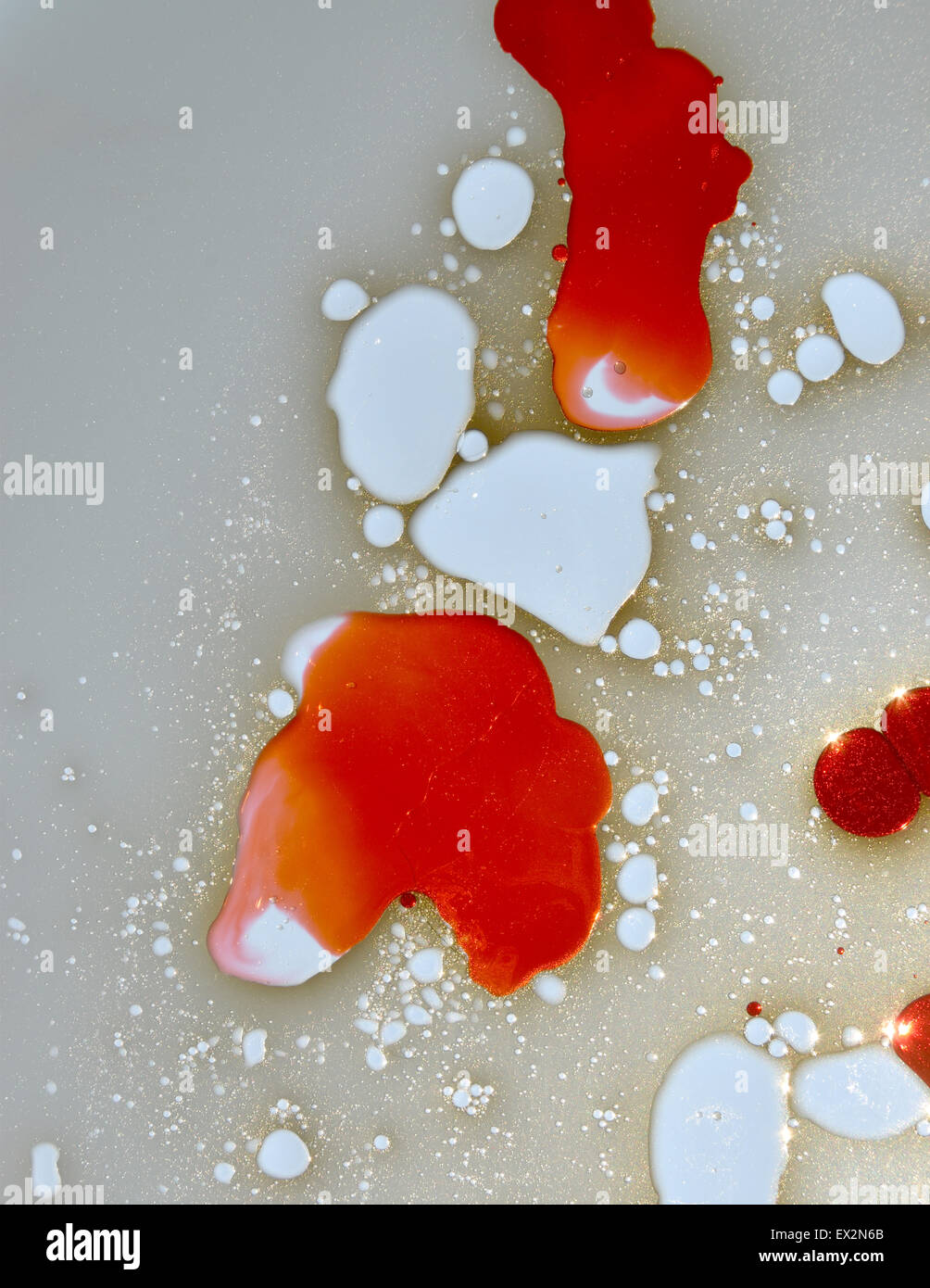 Red drops hi-res stock photography and images - Alamy