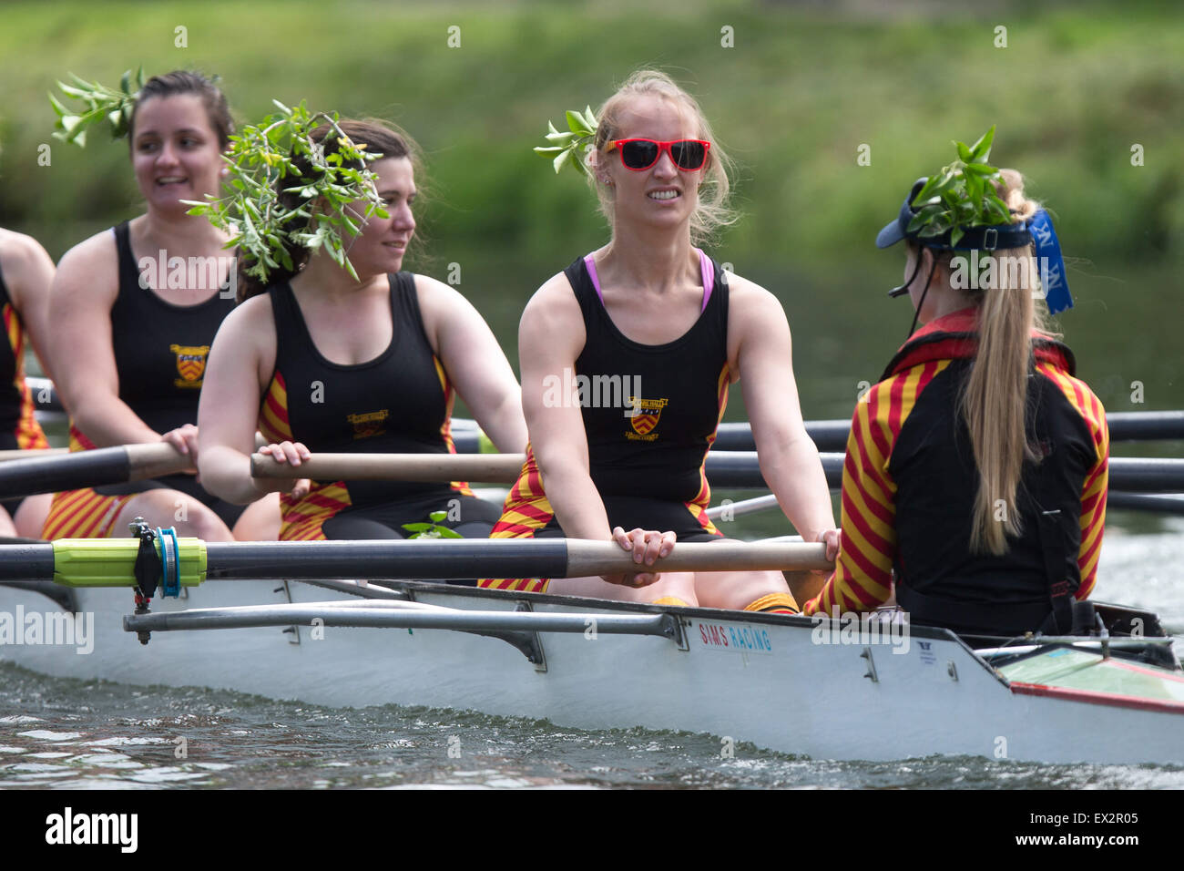 Cambridge University students taking part in the May Bumps on the River ...