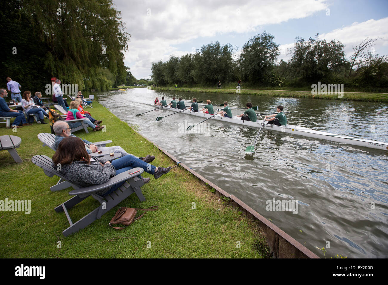 Cambridge University students taking part in the May Bumps on the River ...