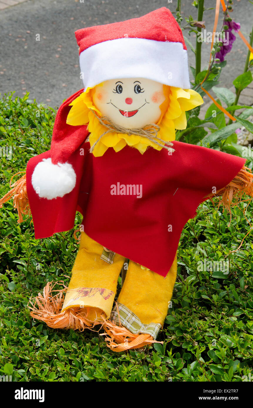 Blackrod, Uk - Local Scarecrows at village scarecrow festival in the ...