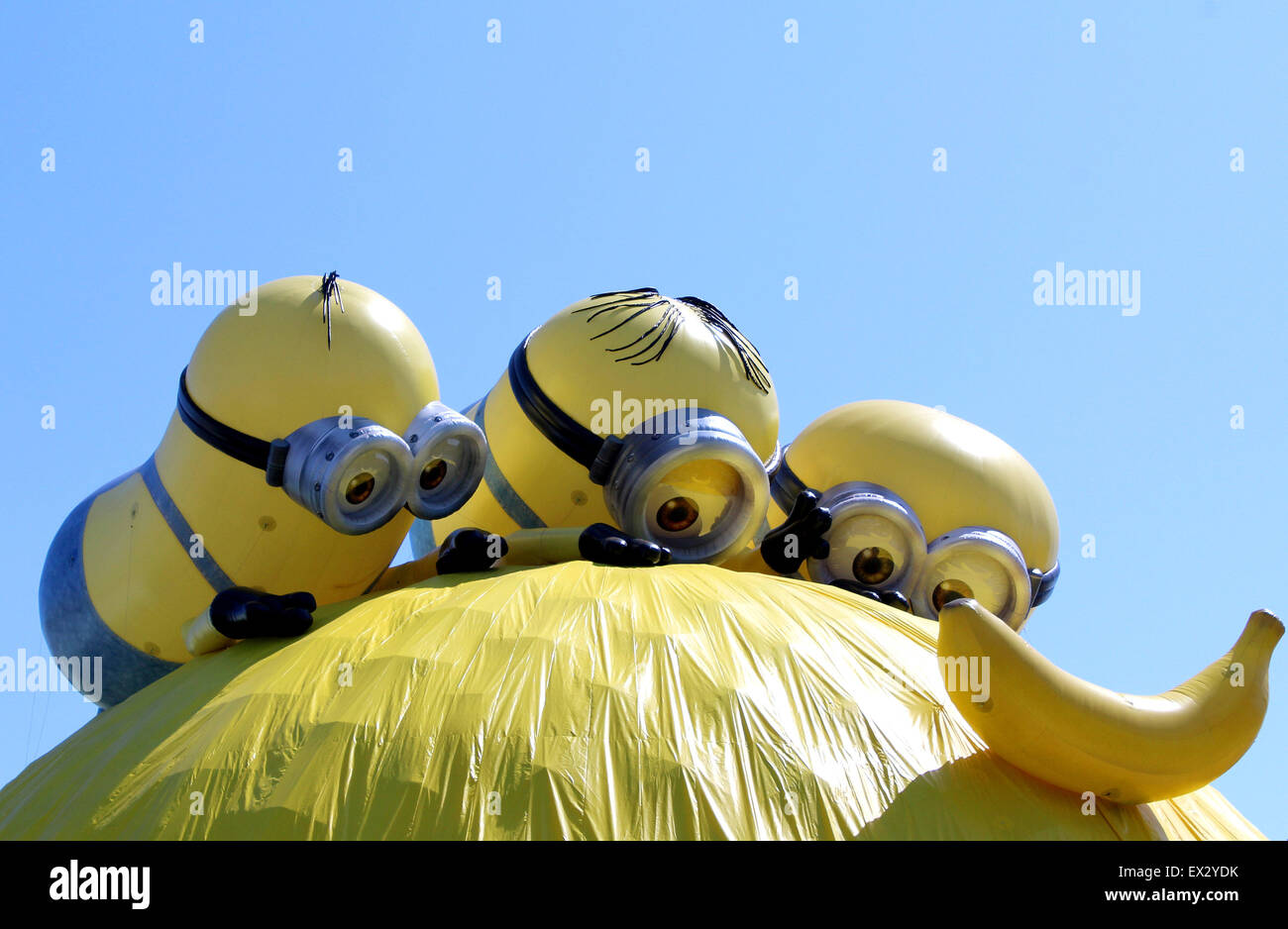 2015 movie minions hi-res stock photography and images - Alamy