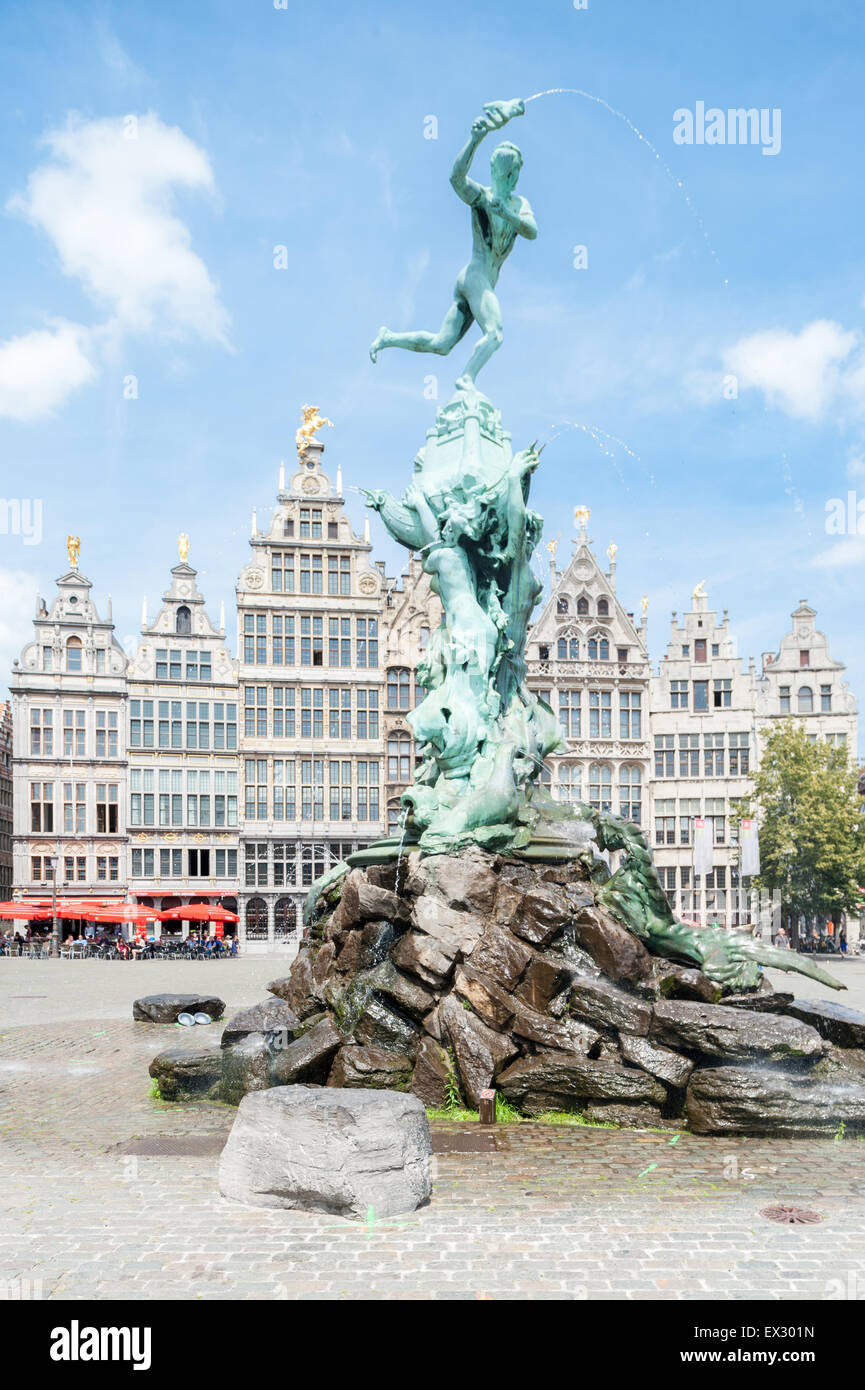 Statue of brabo hi-res stock photography and images - Alamy