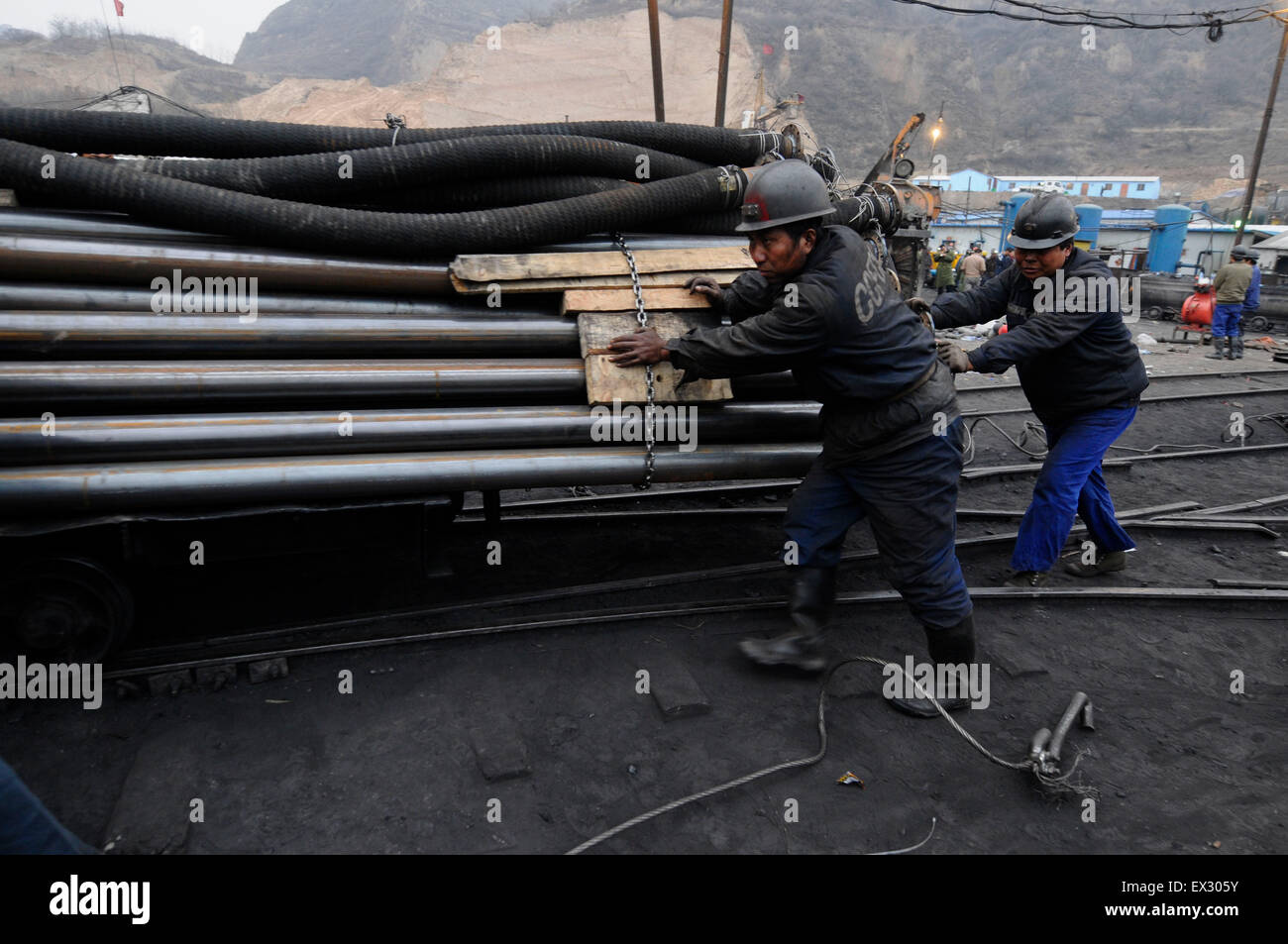 Mine rescue equipment hi-res stock photography and images - Alamy