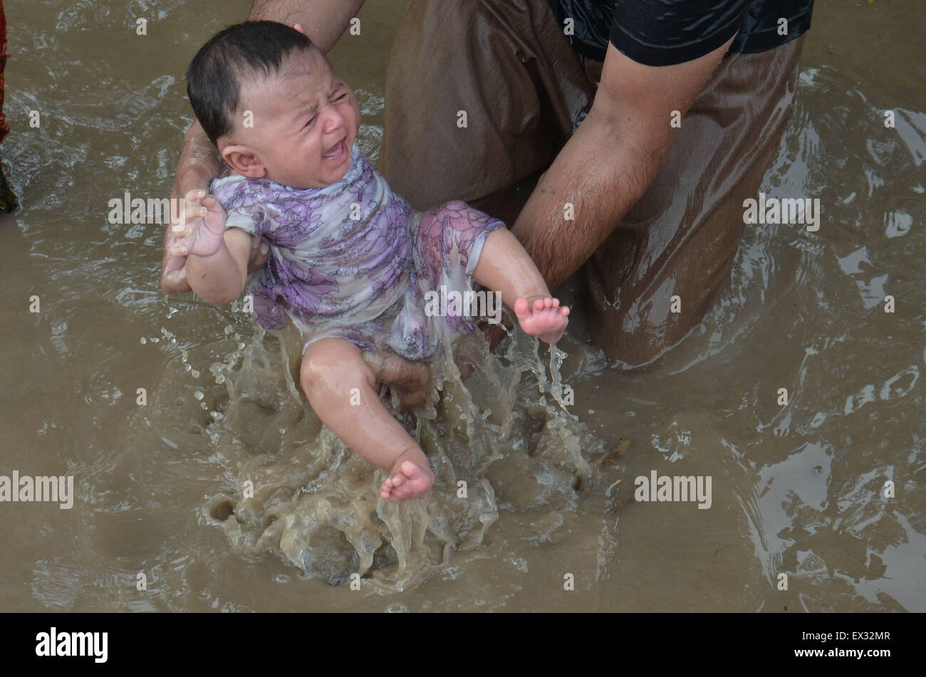 Canal lahore hi-res stock photography and images - Alamy