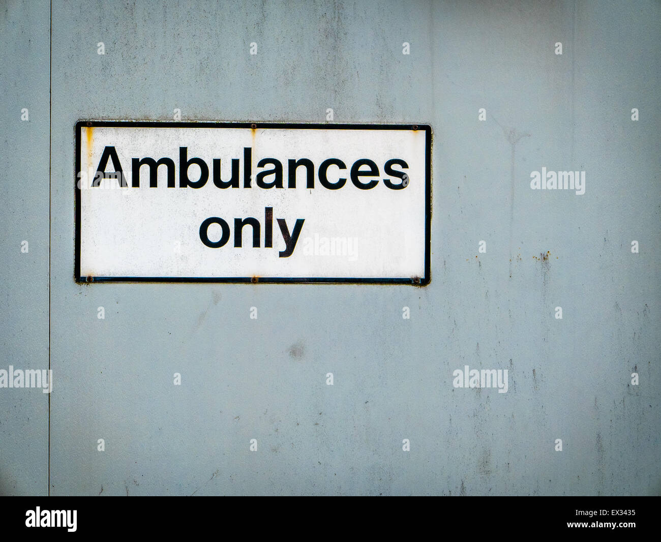 Safety sign hospital hi-res stock photography and images - Alamy