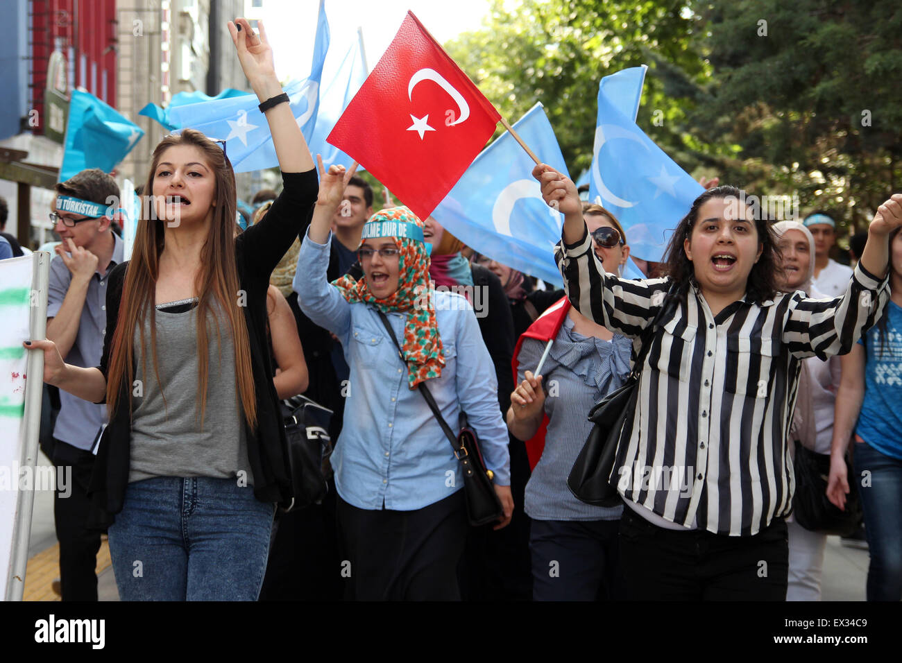 Uyghur turks hi-res stock photography and images - Alamy