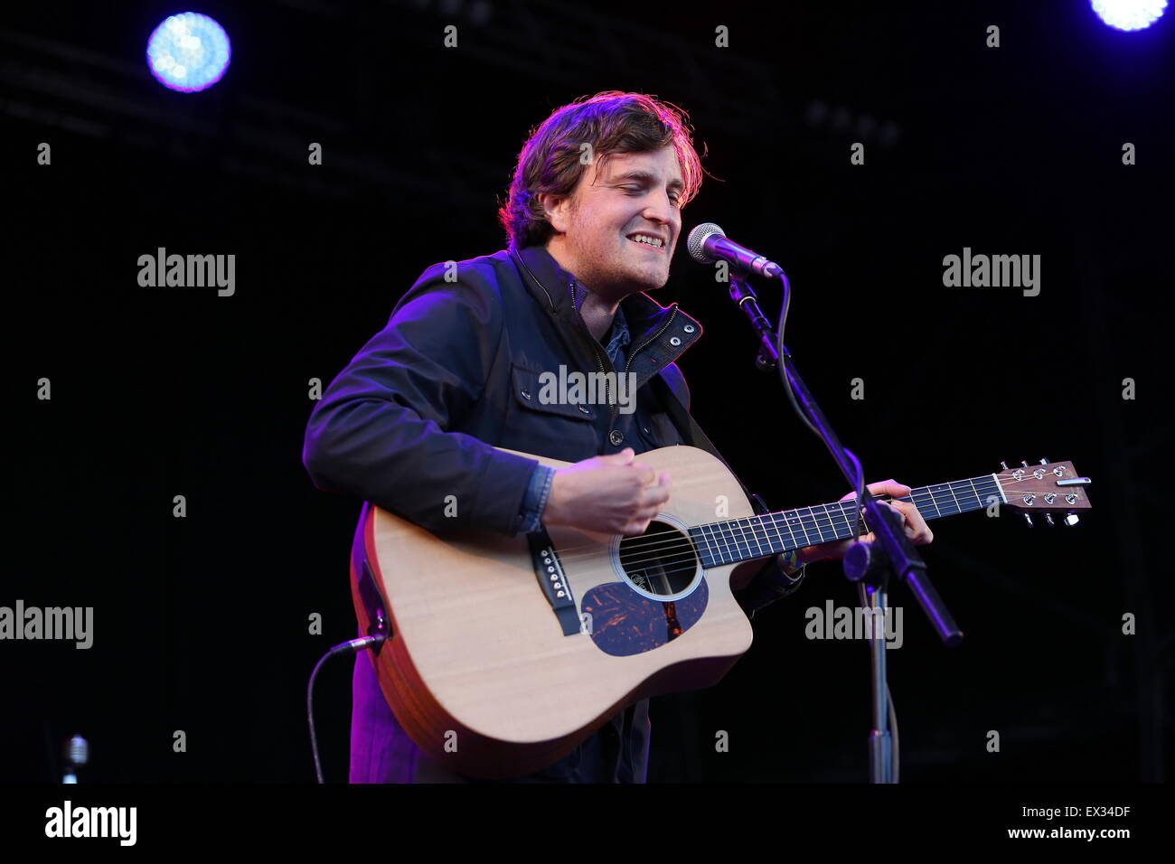 James walsh where hi-res stock photography and images - Alamy