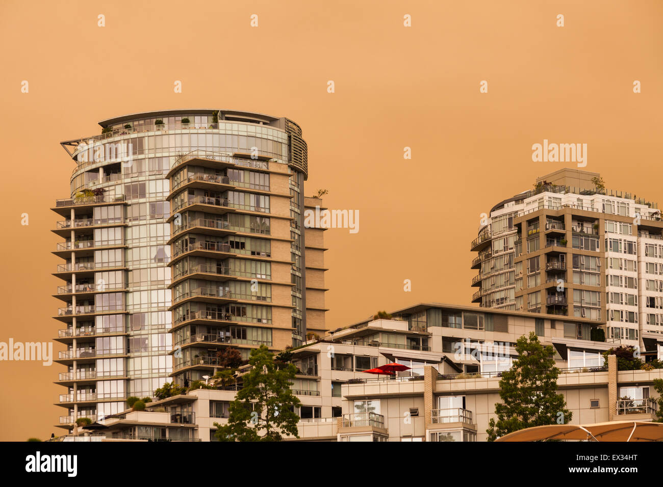 Air pollution from forest fires hi-res stock photography and images - Alamy