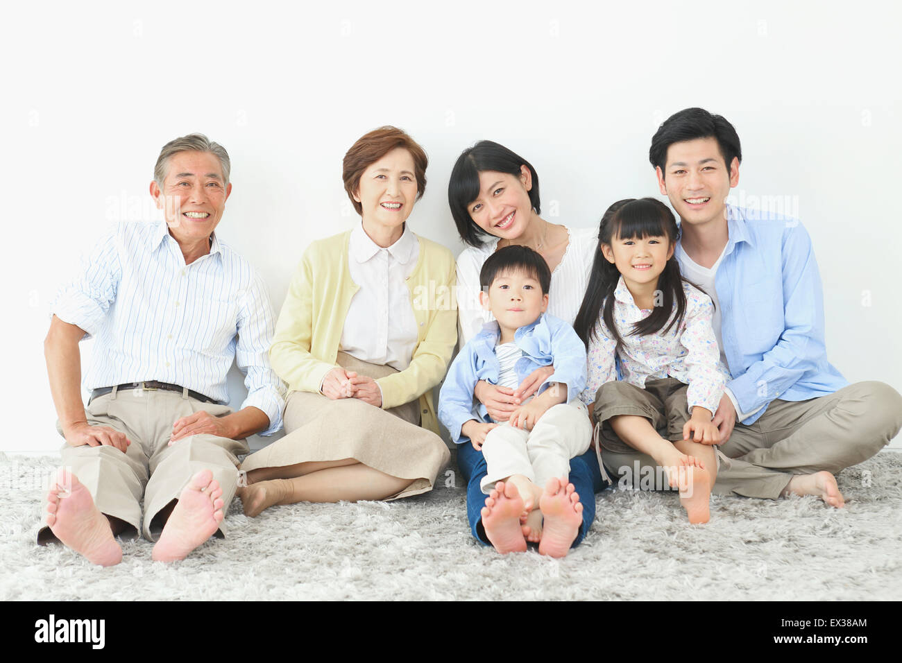 Three-generation Japanese family Stock Photo - Alamy