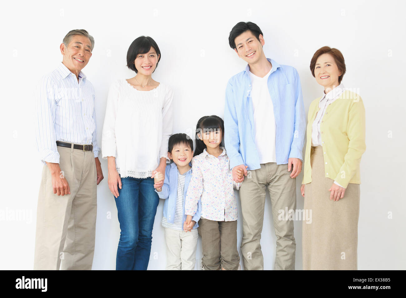 Three-generation Japanese family Stock Photo - Alamy