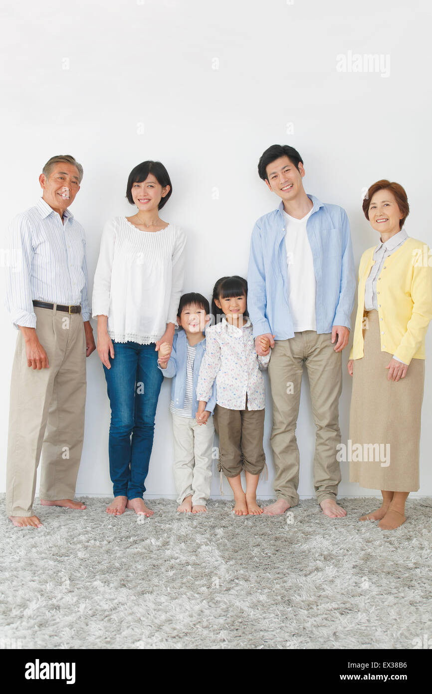 Three-generation Japanese family Stock Photo - Alamy