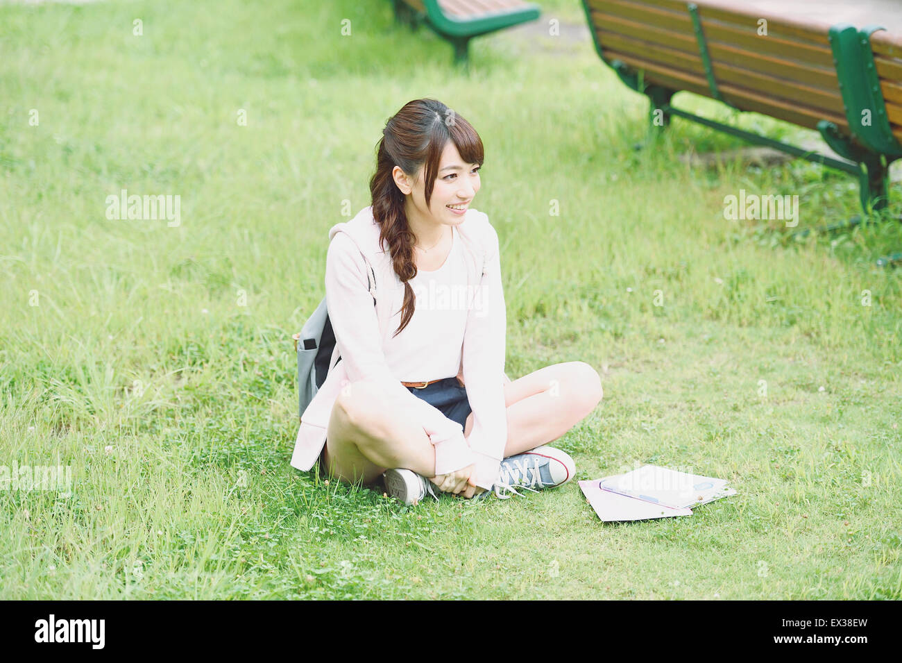 University student in the campus park Stock Photo - Alamy