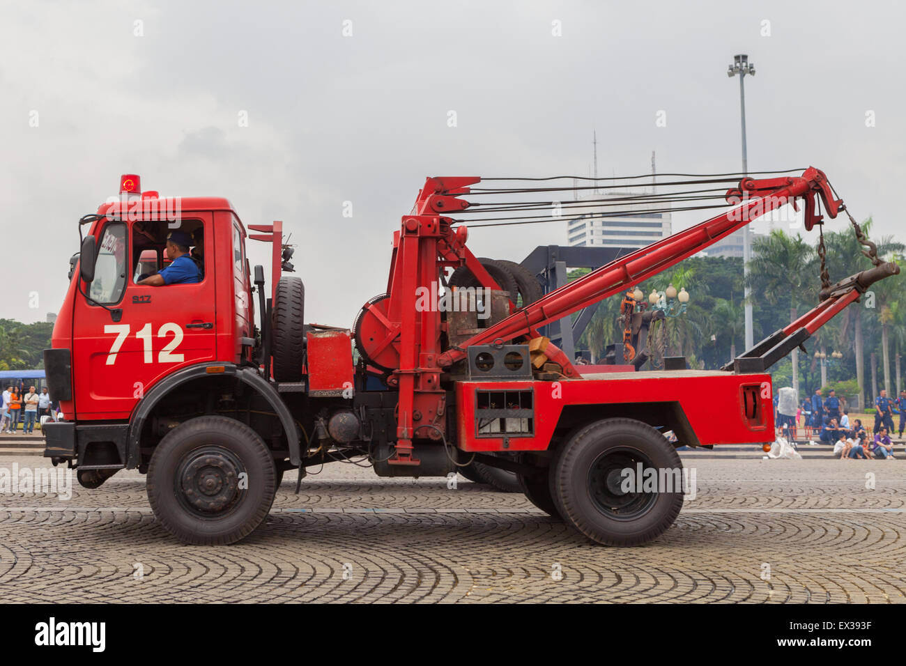 Mobile crane fire engine hi-res stock photography and images - Alamy