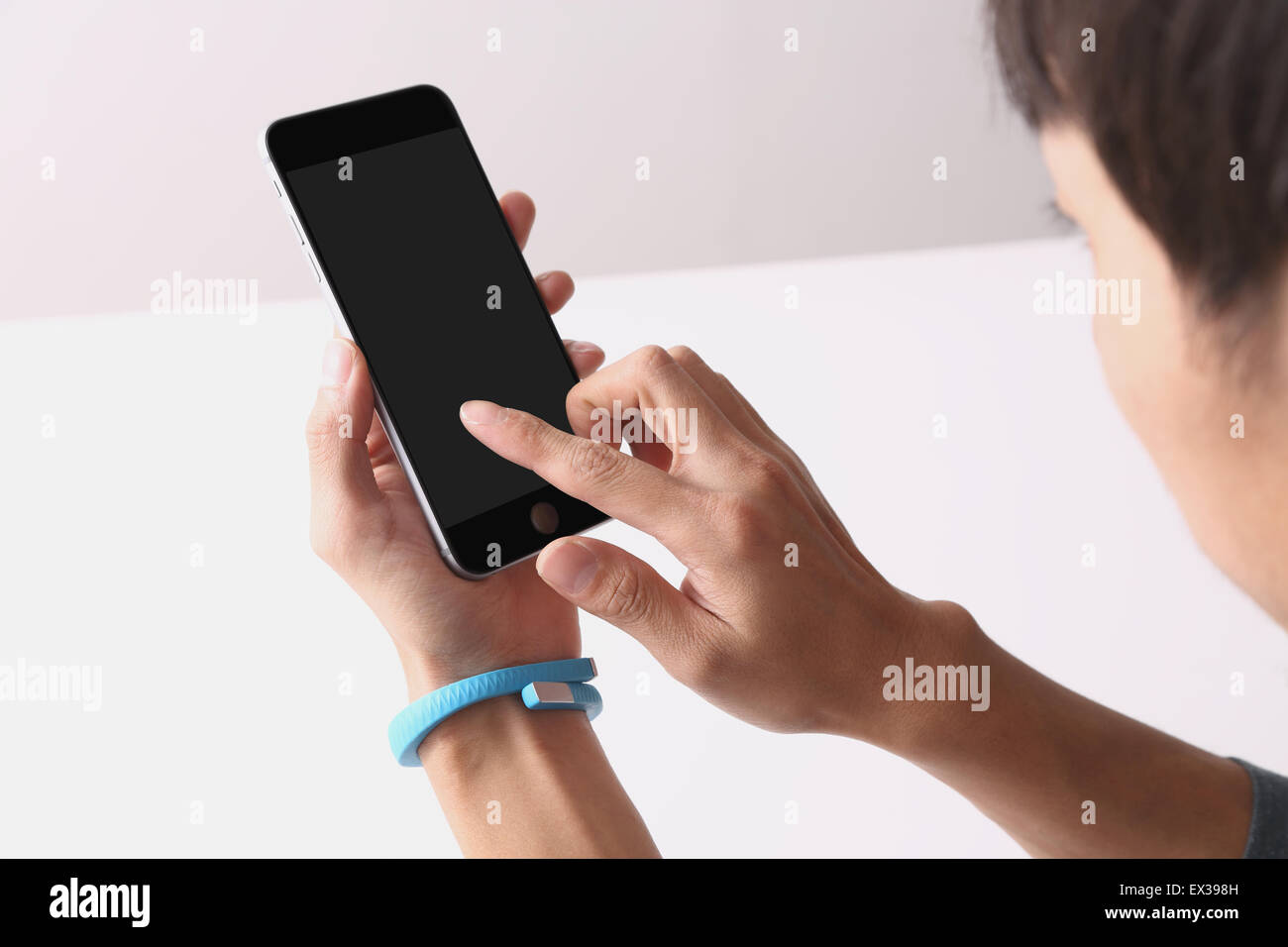 Young japanese man using hi-res stock photography and images - Alamy