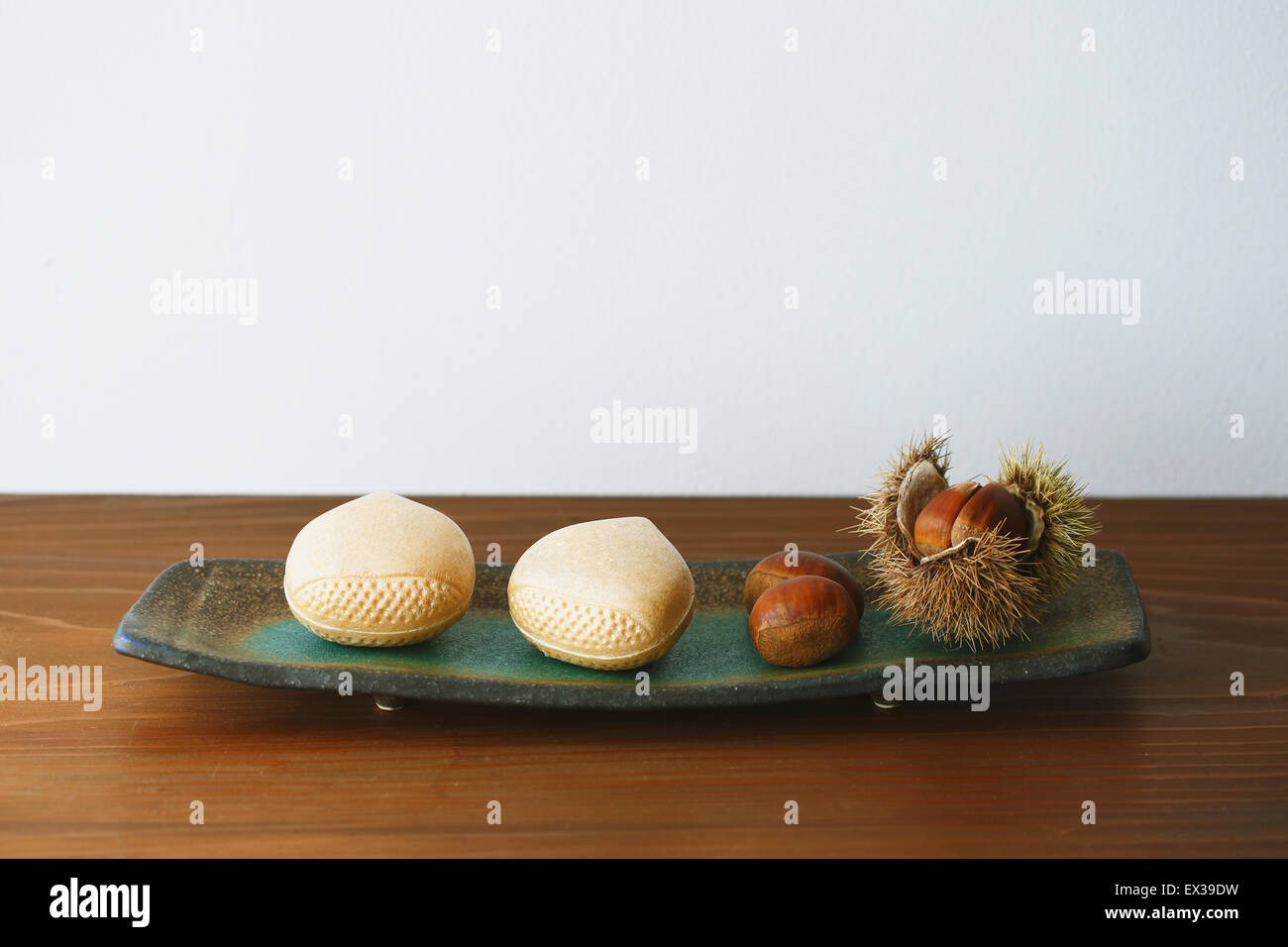 Japanese chestnut hi-res stock photography and images - Alamy