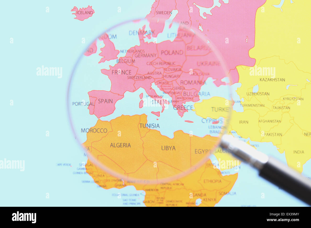 World map and magnifying glass Stock Photo - Alamy