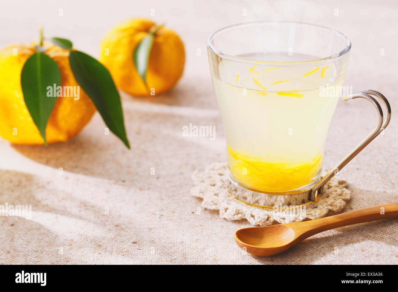 Yuzu citron hi-res stock photography and images - Alamy