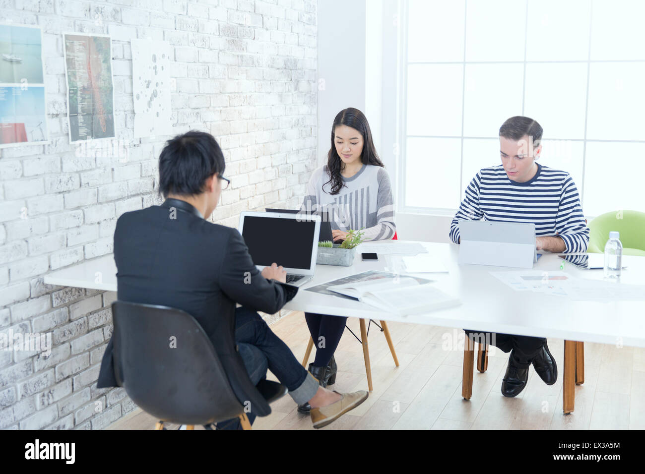 International group people working hi-res stock photography and images ...