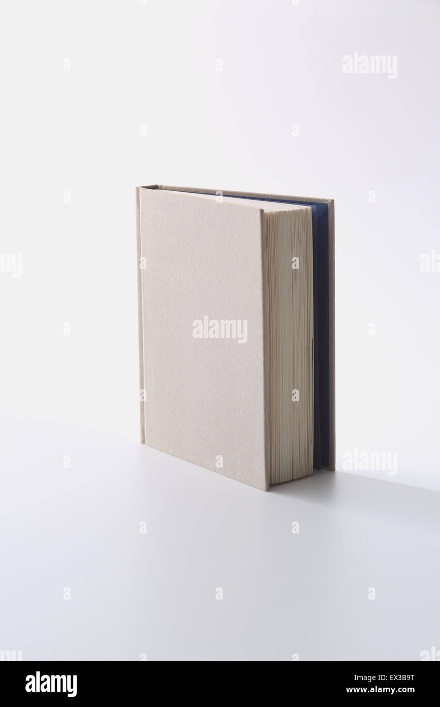 Book cutout hi-res stock photography and images - Alamy