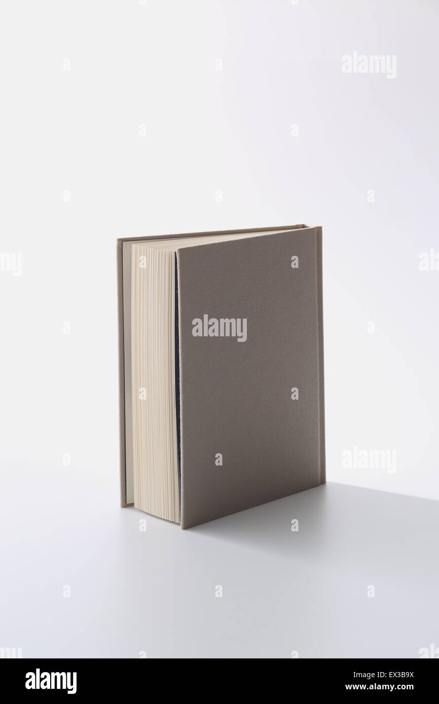 Book cutout hi-res stock photography and images - Alamy