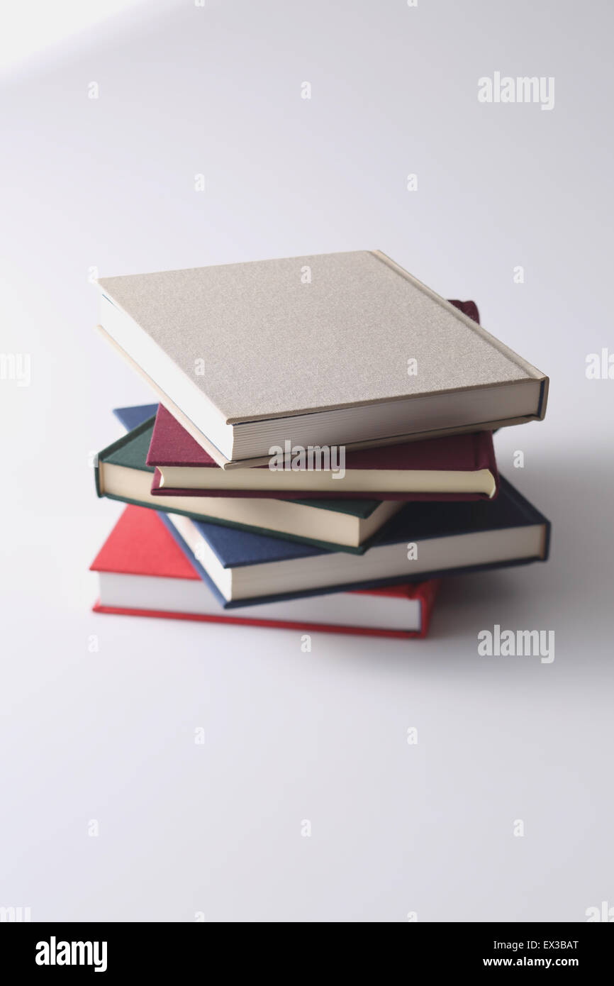 Book cutout hi-res stock photography and images - Alamy