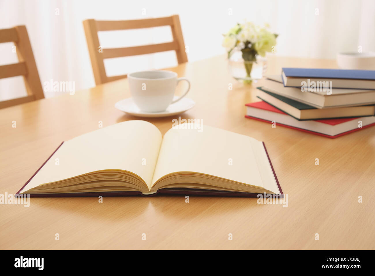 Books and coffee Stock Photo - Alamy