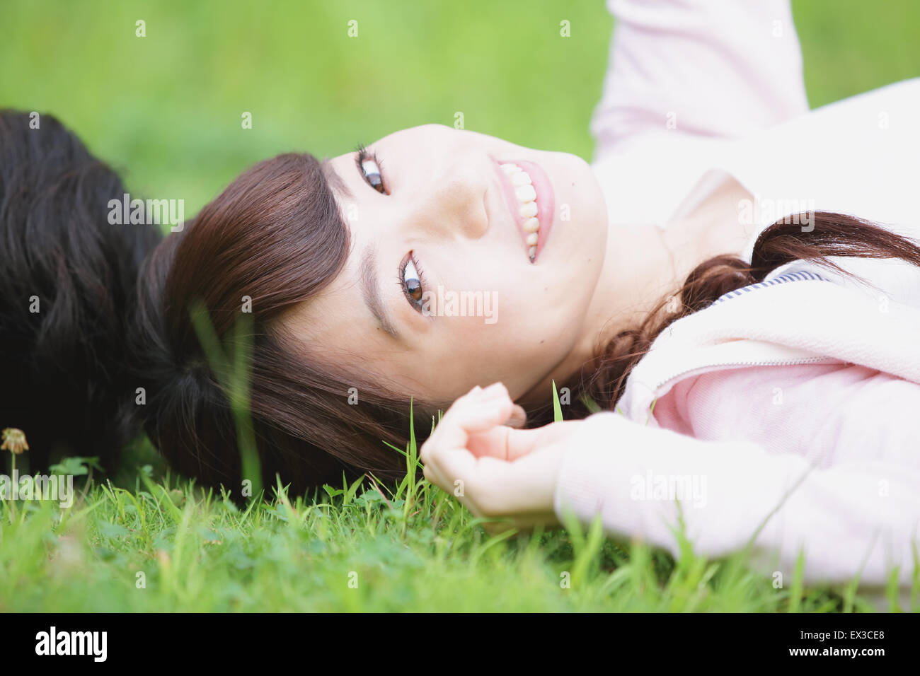 University student in the campus park Stock Photo - Alamy