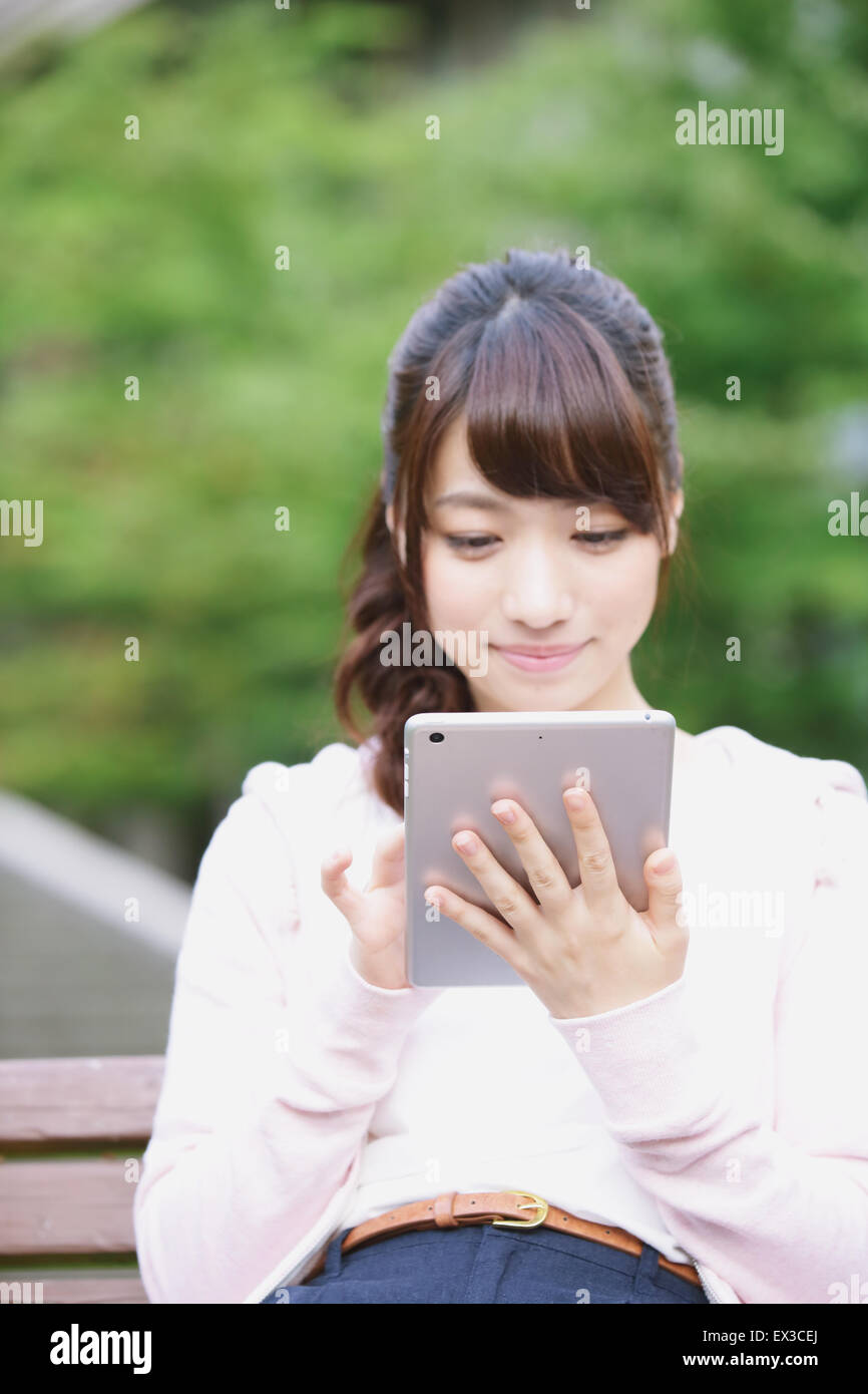 University student in the campus park Stock Photo - Alamy
