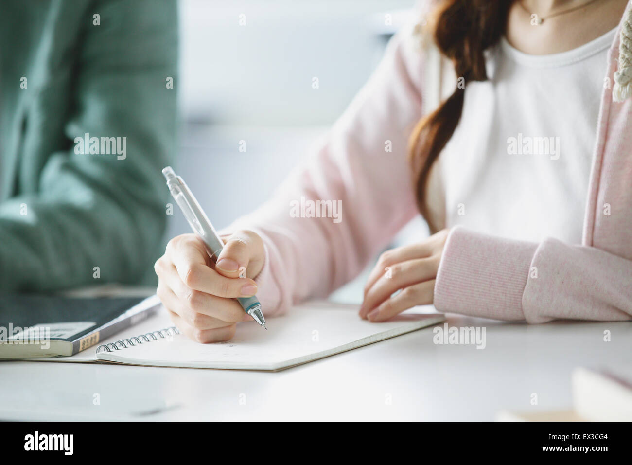 Students body hi-res stock photography and images - Alamy