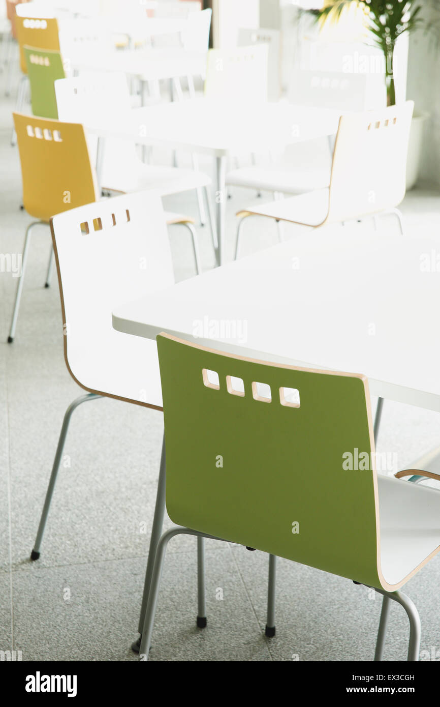 University cafe hi-res stock photography and images - Alamy