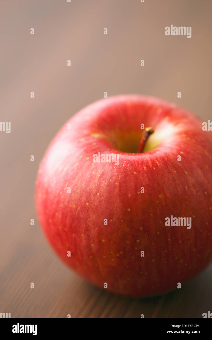 Apple close hi-res stock photography and images - Alamy