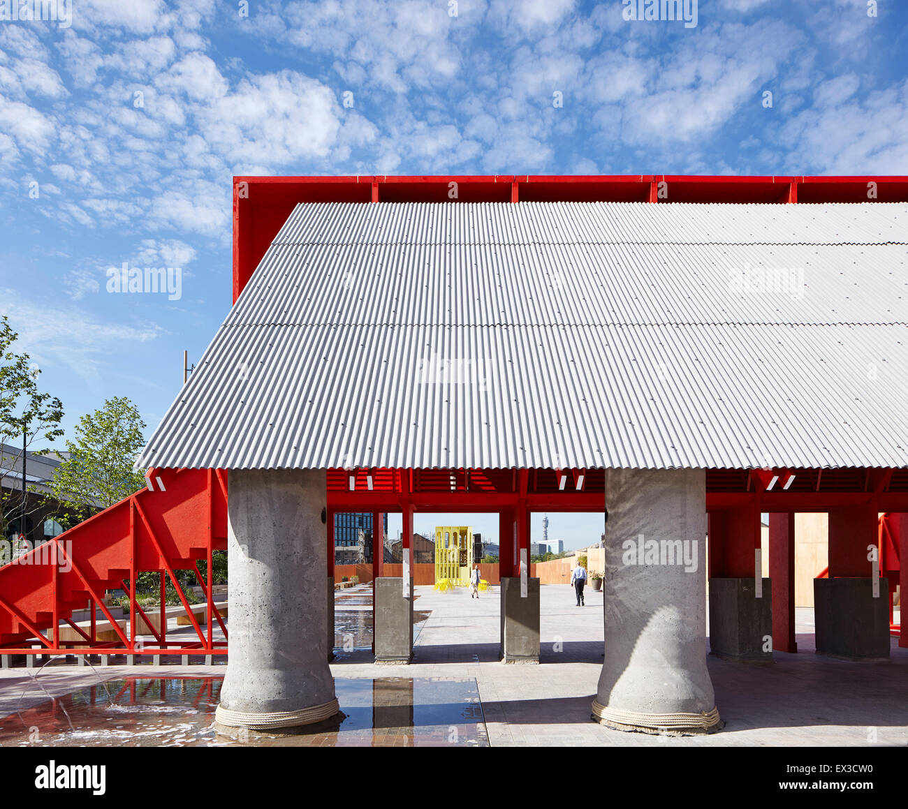 Supporting roof hi-res stock photography and images - Alamy