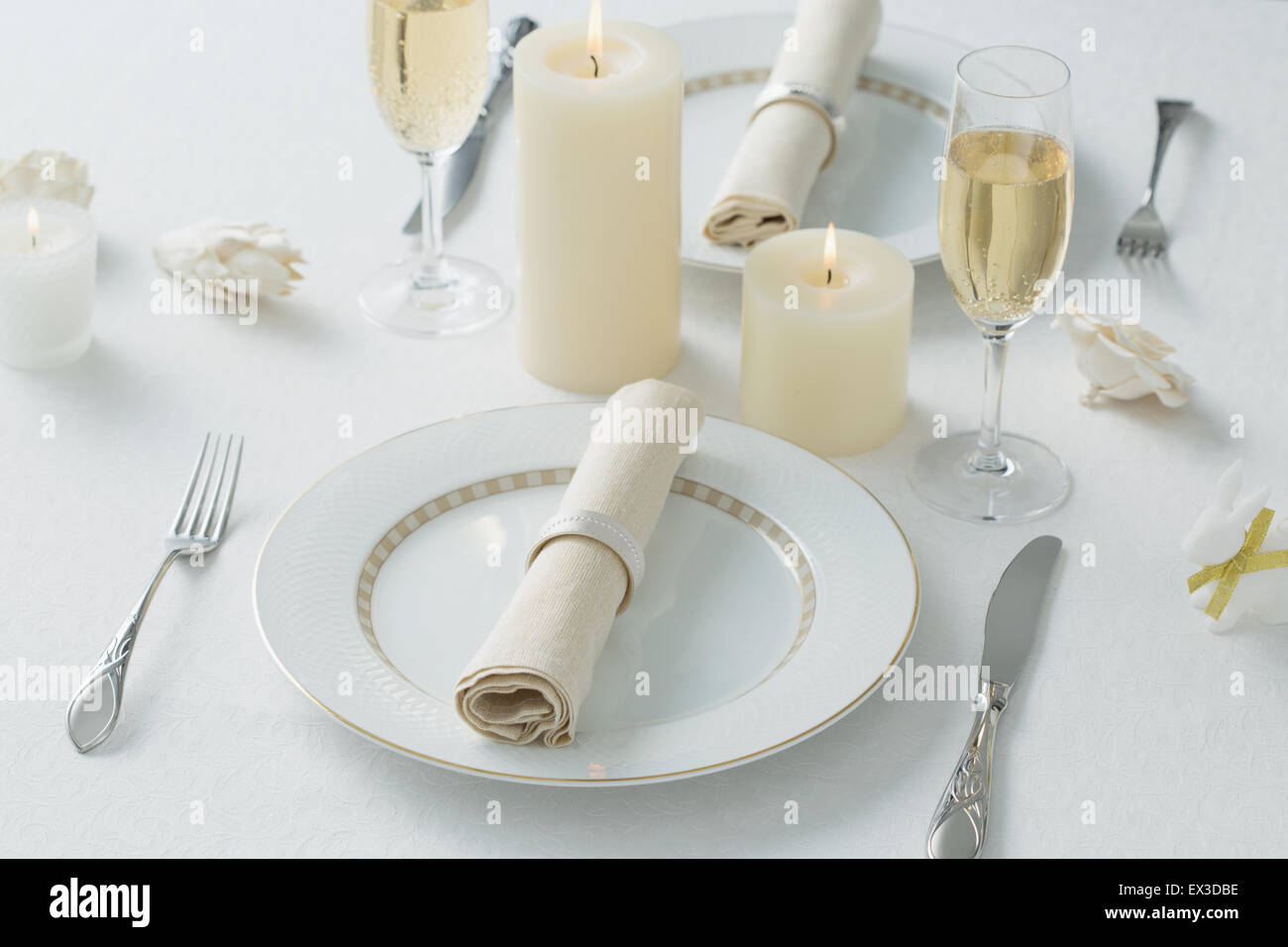 Stylish table setting Stock Photo - Alamy
