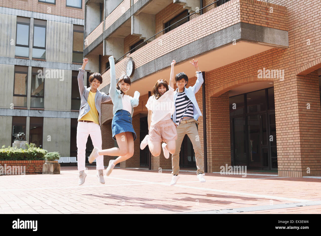 Classmate students hi-res stock photography and images - Alamy