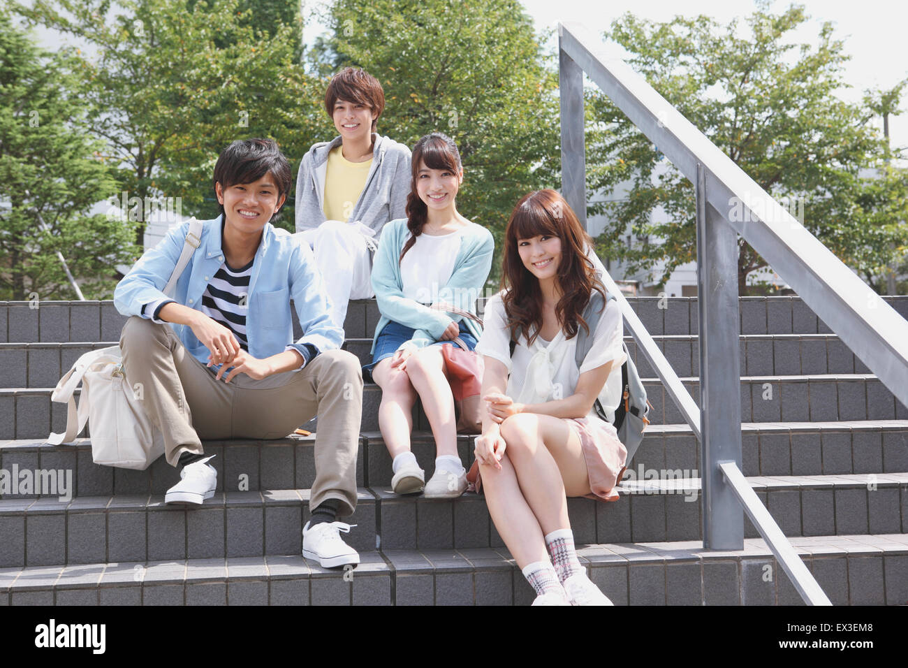 University students in the campus park Stock Photo - Alamy