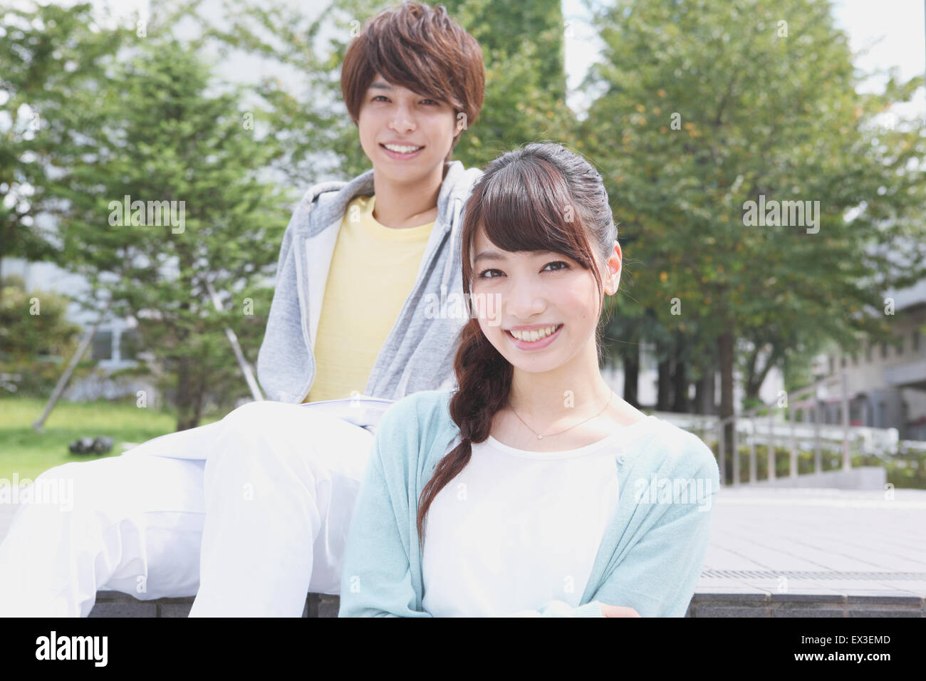 University students in the campus park Stock Photo - Alamy
