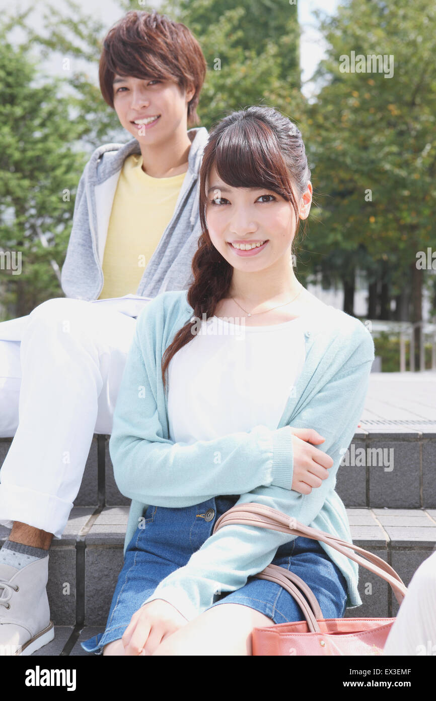University students in the campus park Stock Photo - Alamy