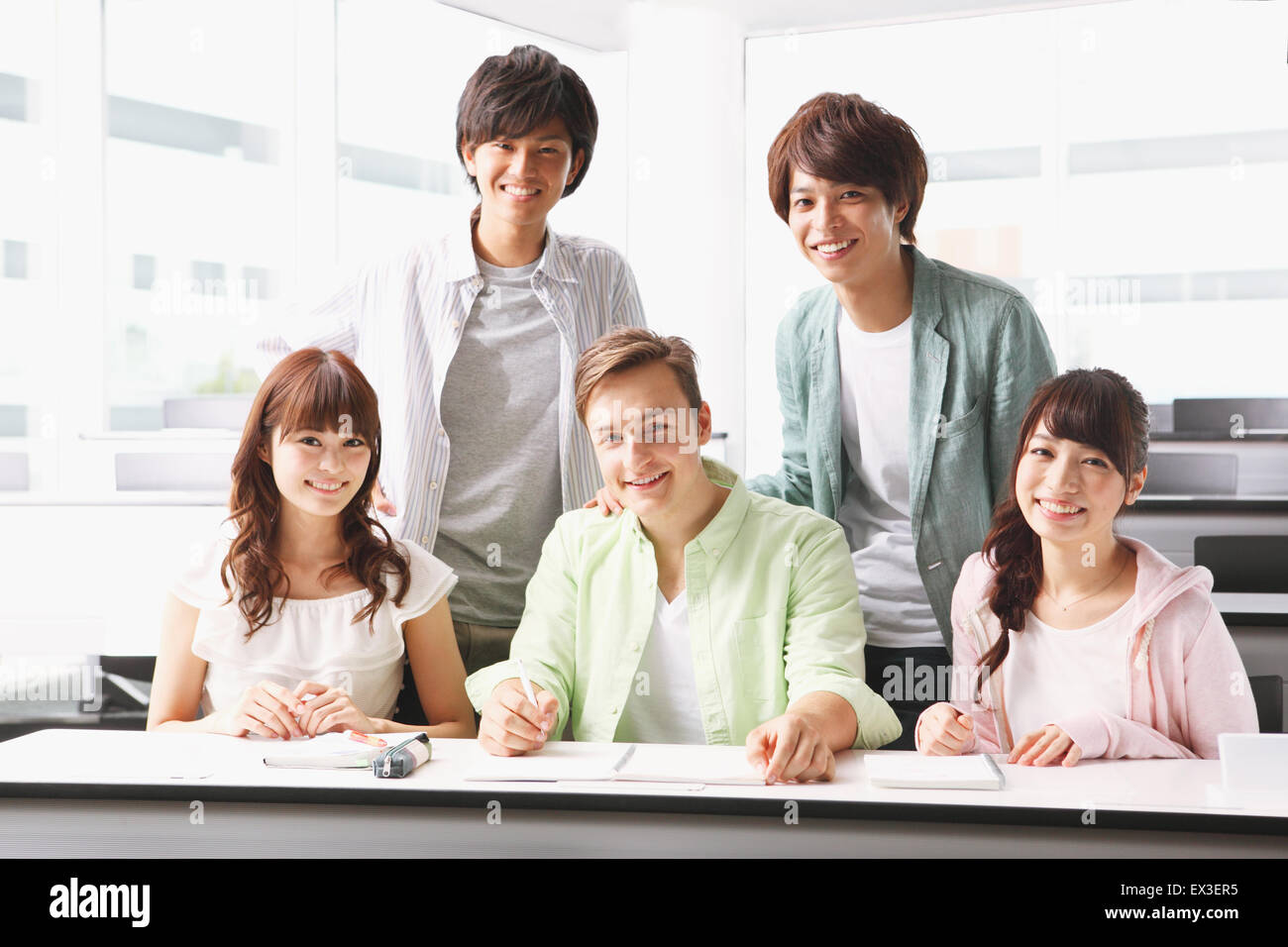 Classroom group photo hi-res stock photography and images - Alamy