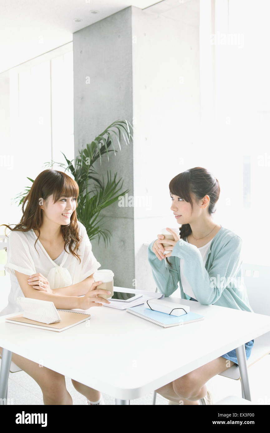 University student in the school cafe Stock Photo - Alamy