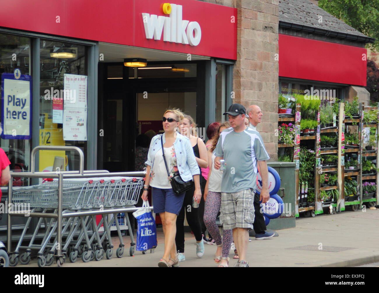 Wilko shop hi-res stock photography and images - Alamy