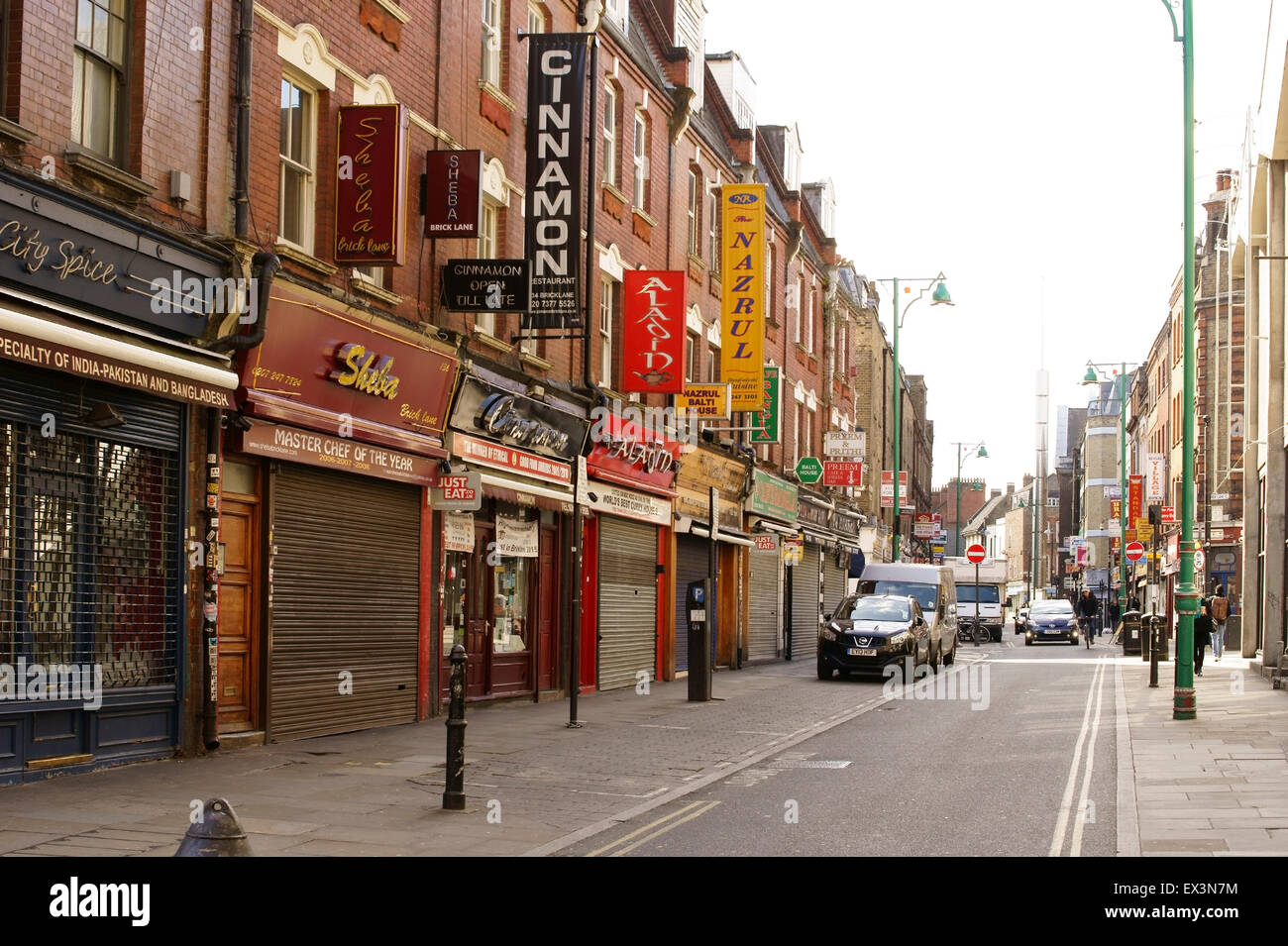 Shops in the Brick Lane London Stock Photo - Alamy