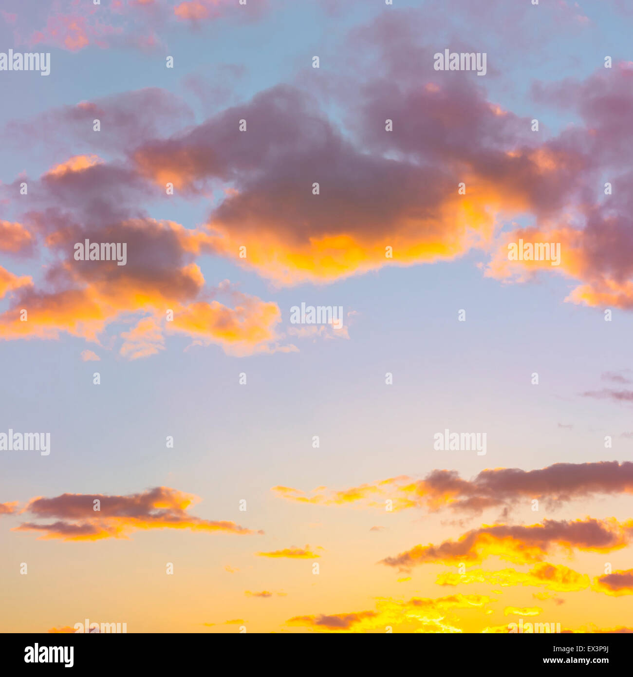 Simple square sunset hi-res stock photography and images - Alamy